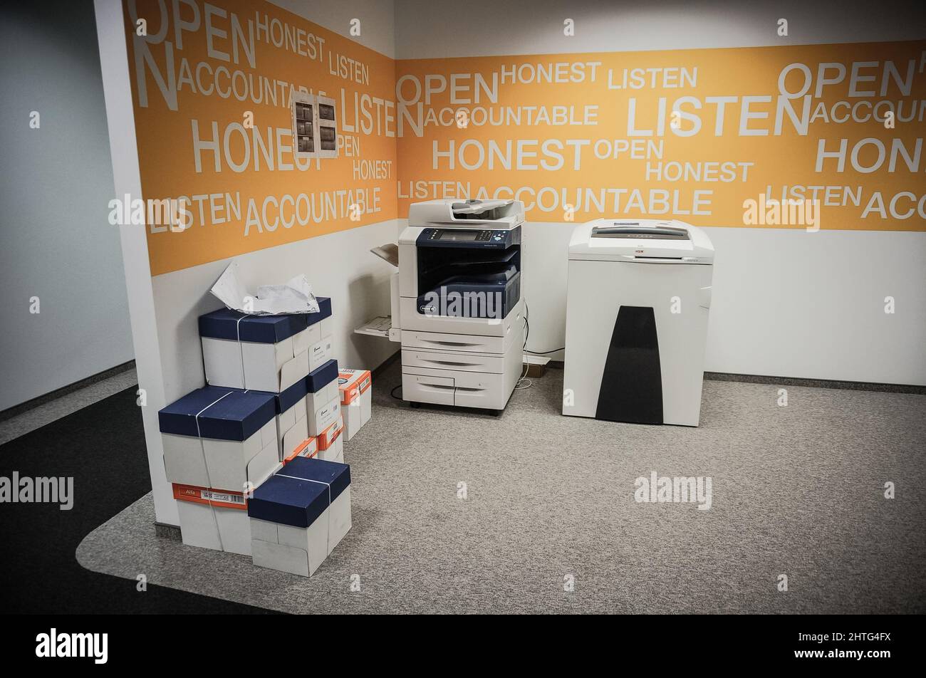 Copy machine hi-res stock photography and images - Alamy