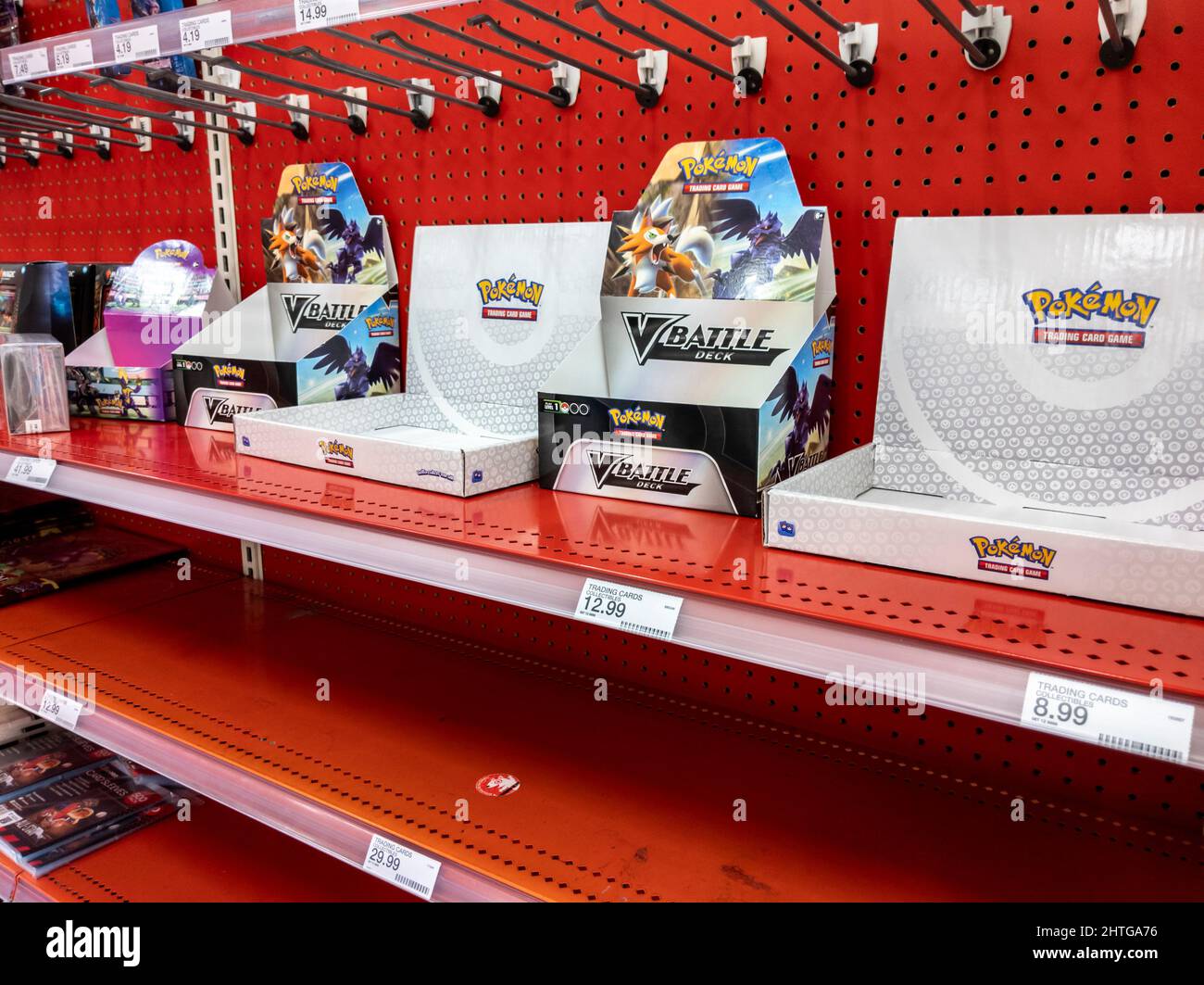 Trading cards hi-res stock photography and images - Alamy