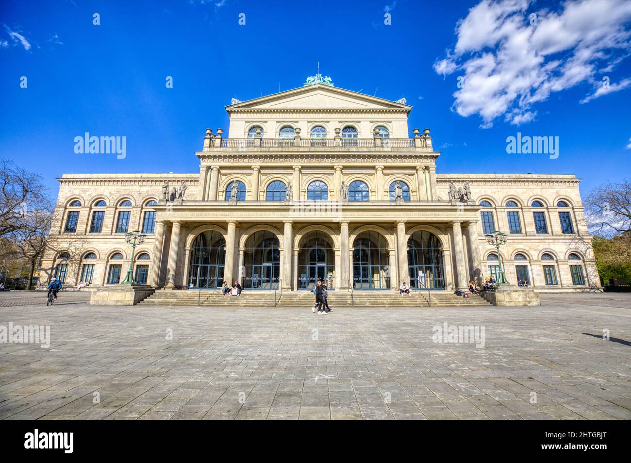 German opera house hi-res stock photography and images - Alamy