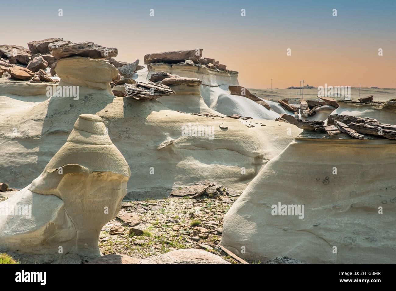 Wind erosion rock mushroom hi-res stock photography and images - Alamy