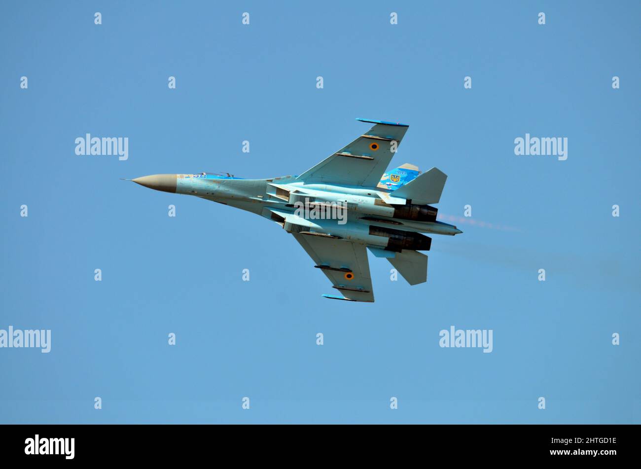 Sukhoi su 27 combat aircraft hi-res stock photography and images - Alamy