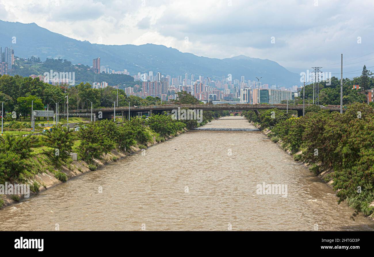 Río Medellín, Medellín, Antioquia, Colombia Stock Photo - Alamy