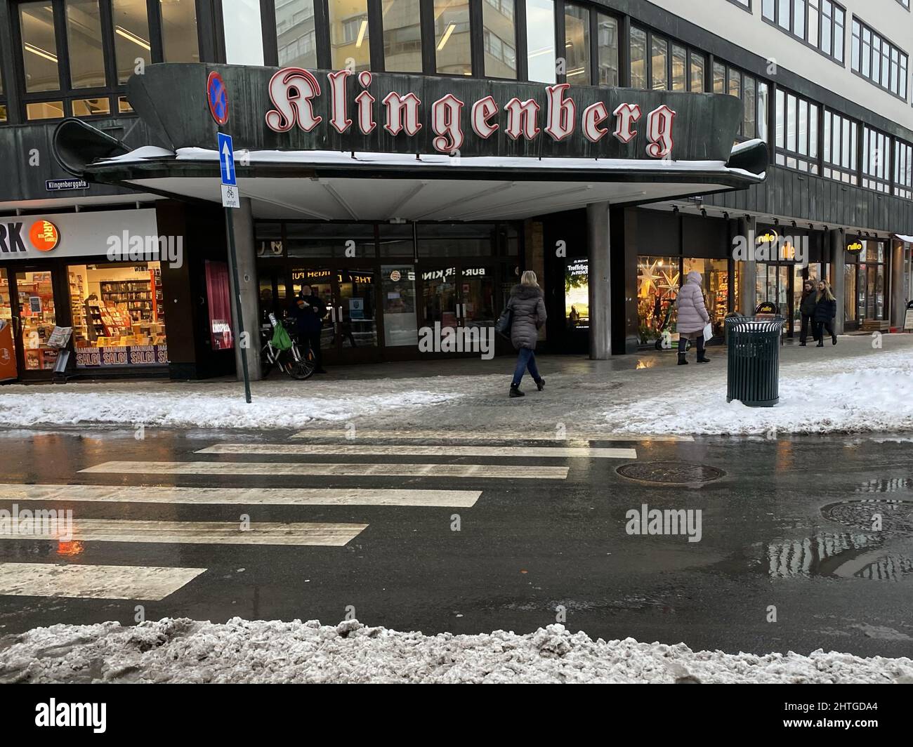 Oslo road signs hi-res stock photography and images - Alamy