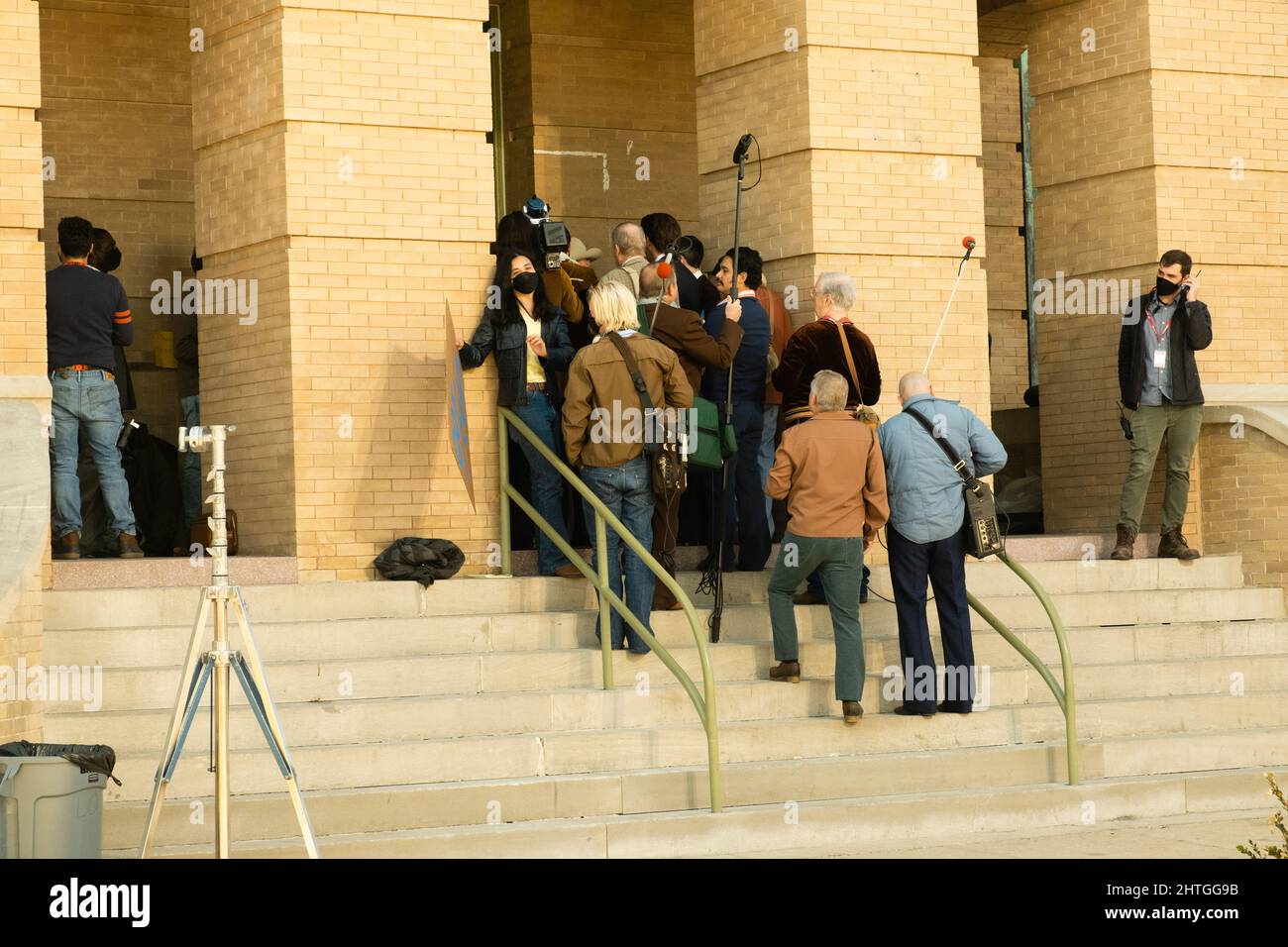 Movie extras hi-res stock photography and images - Alamy