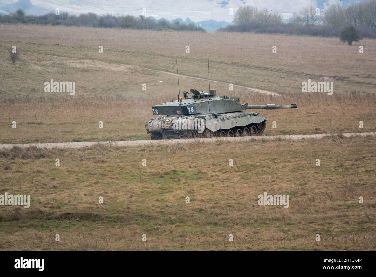 British army FV4034 Challenger 2 main battle tank in action on a ...