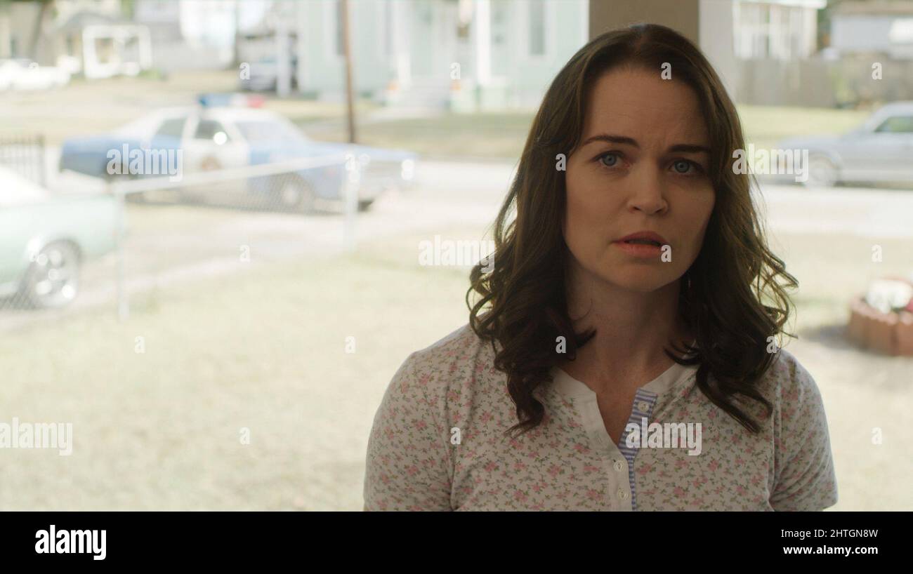 GOSSAMER FOLDS, Sprague Grayden, 2020. © Indican Pictures / Courtesy ...