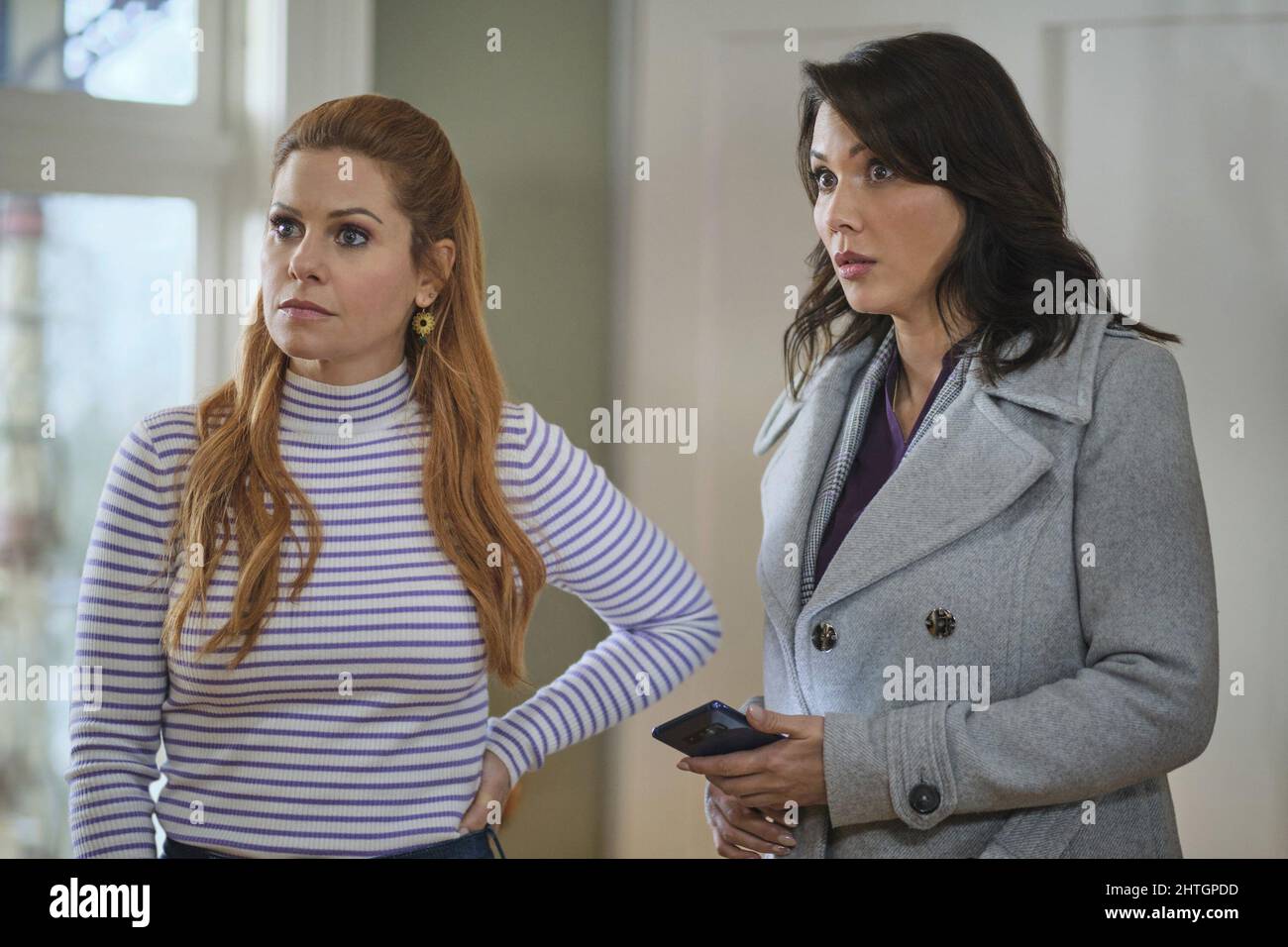 AURORA TEAGARDEN MYSTERIES: HAUNTED BY MURDER, from left: Candace ...