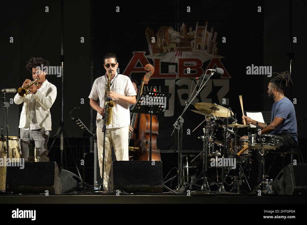 Live concert #01 Stock Photo - Alamy
