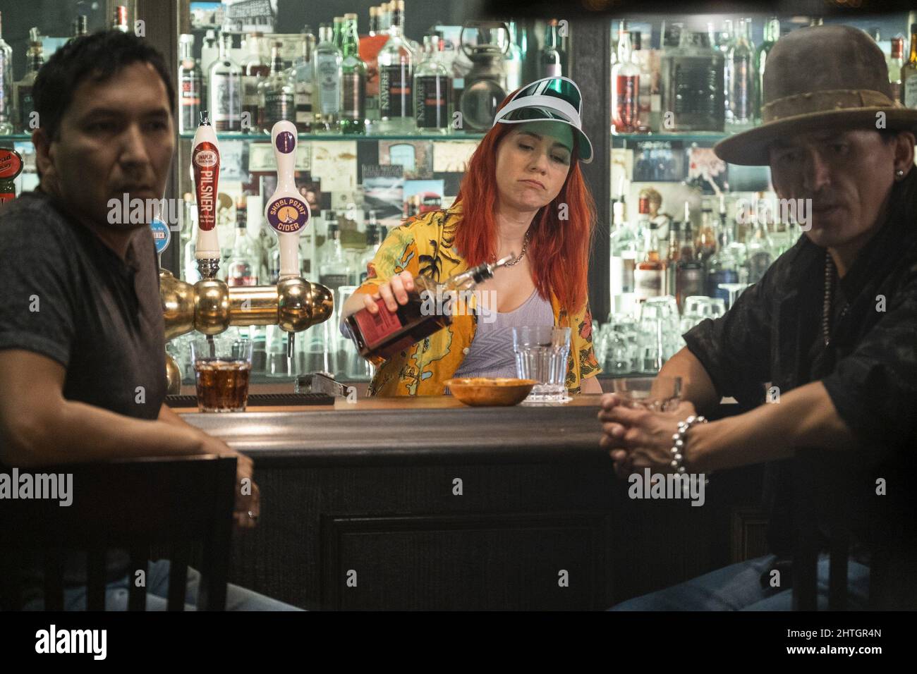 RESIDENT ALIEN, Alice Wetterlund, The Wire', (Season 2, ep. 202, aired ...