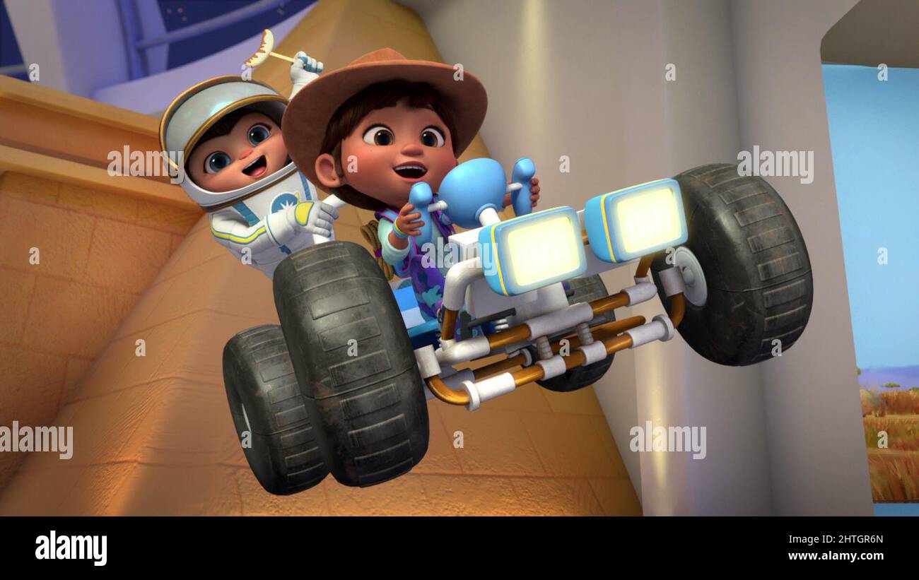 RIDLEY JONES, from left: Peaches (voice: Laraine Newman), Ridley Jones ...