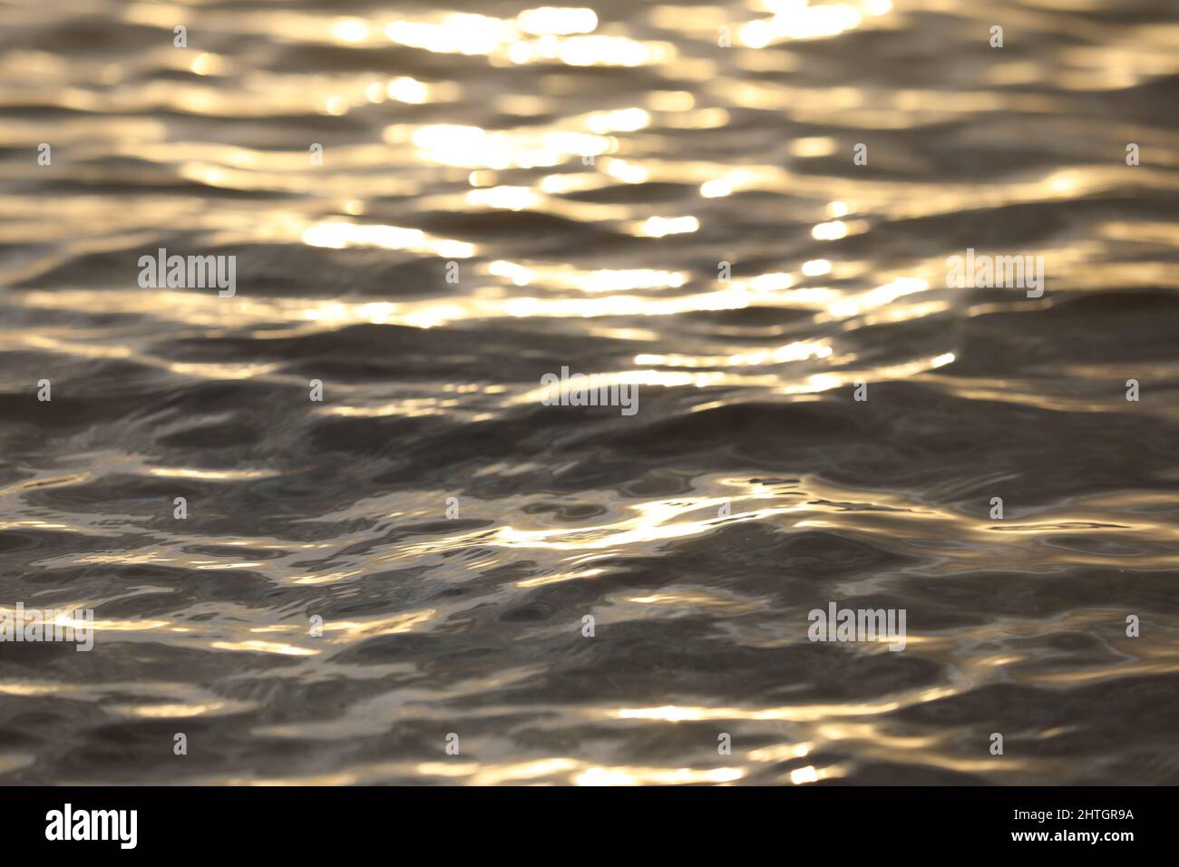 Night ocean scenery red light hi-res stock photography and images - Alamy