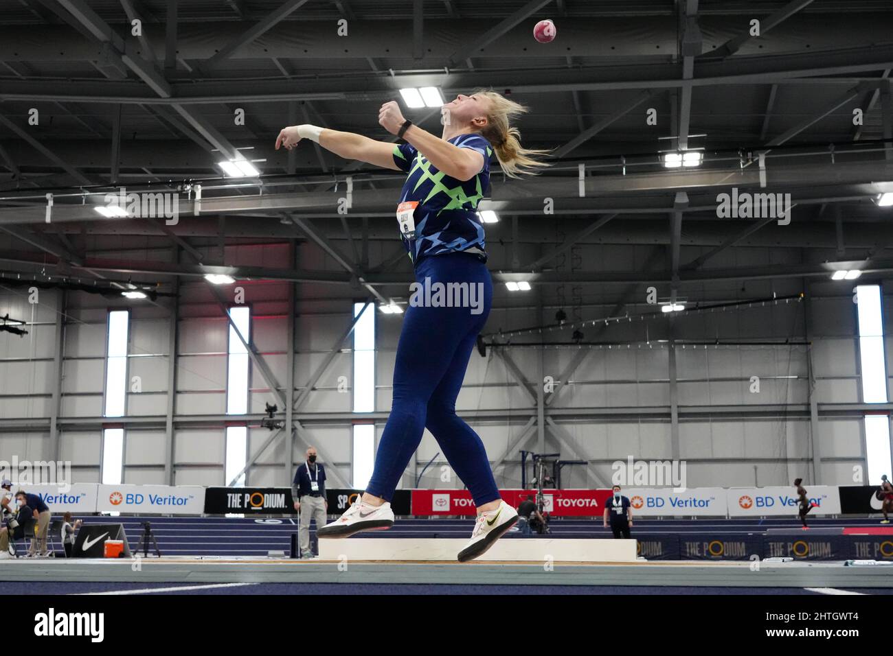 Maggie Ewen wins the women's shot put at 64-11 1/4 (19.79m) during the ...