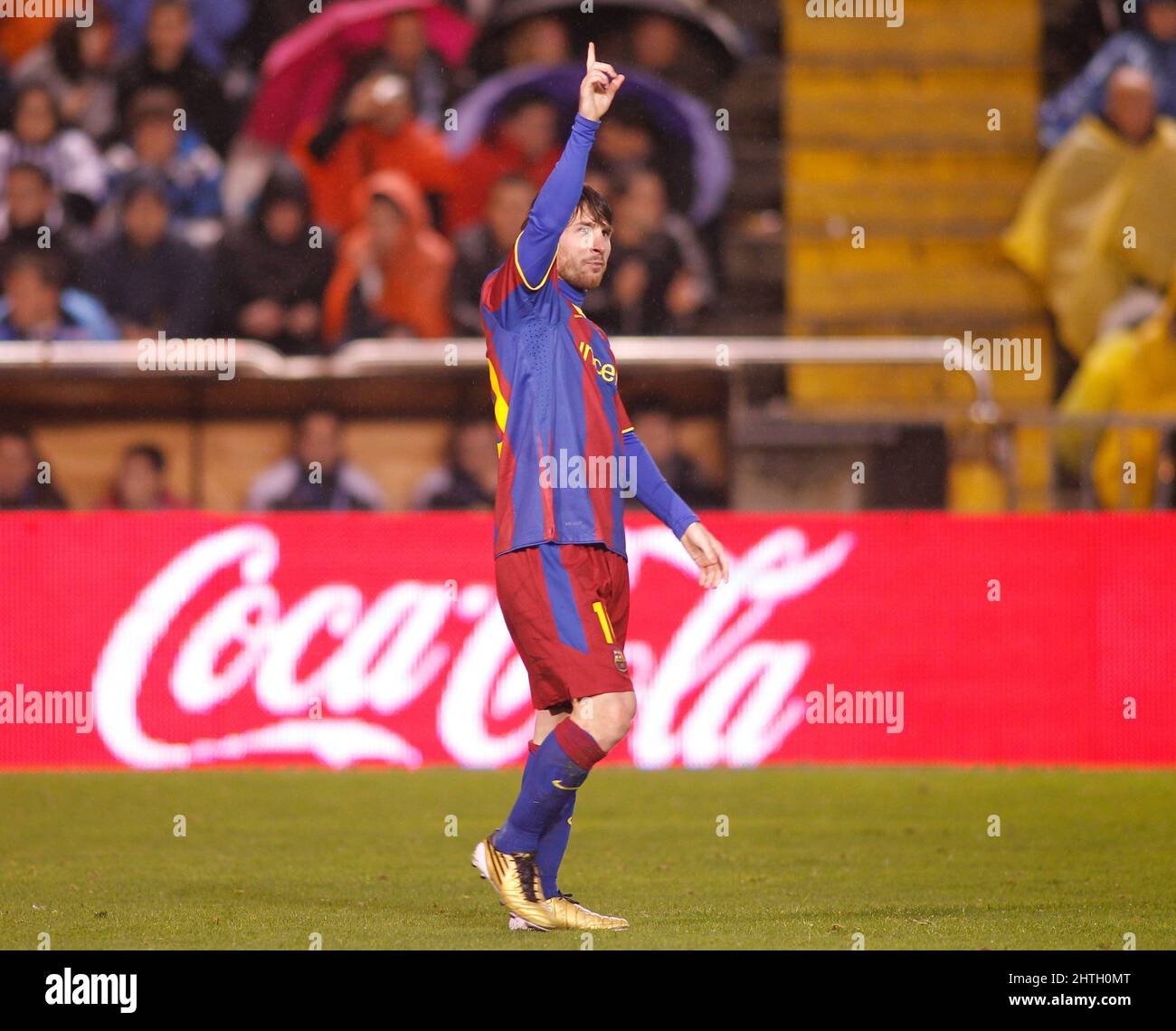 Lionel messi 2011 champions league hi-res stock photography and images ...