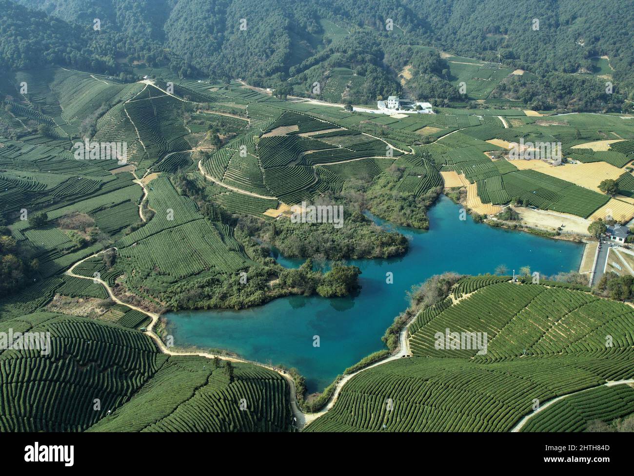 Xihu lake hangzhou china hi-res stock photography and images - Alamy