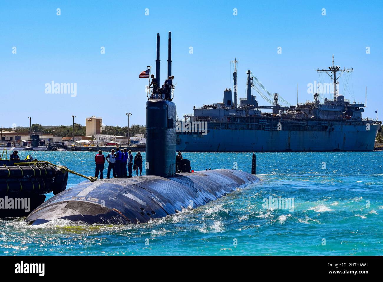 APRA HARBOR, Guam (Feb. 21, 2022) The Los Angeles-class fast-attack ...