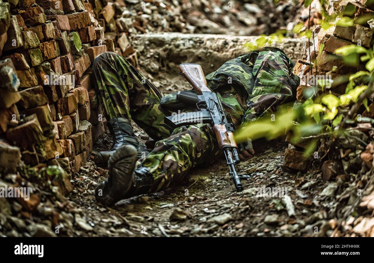 Dead soldier. Killed russian or ukrainian soldiers. Soldier kill ...