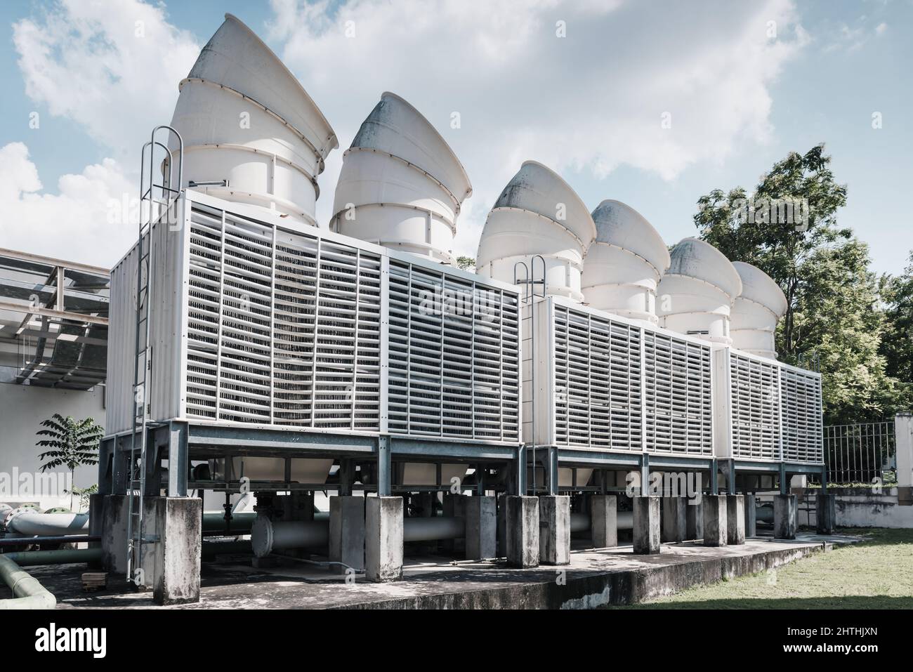 Cooling Pipes System of Manufacturing Factory, Cooled Chiller Machines ...