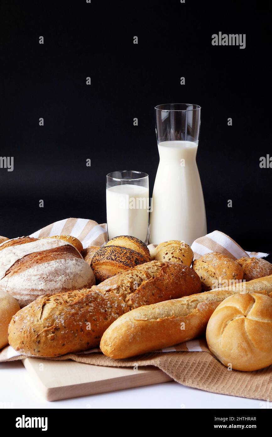 Baguette and buns hi-res stock photography and images - Alamy