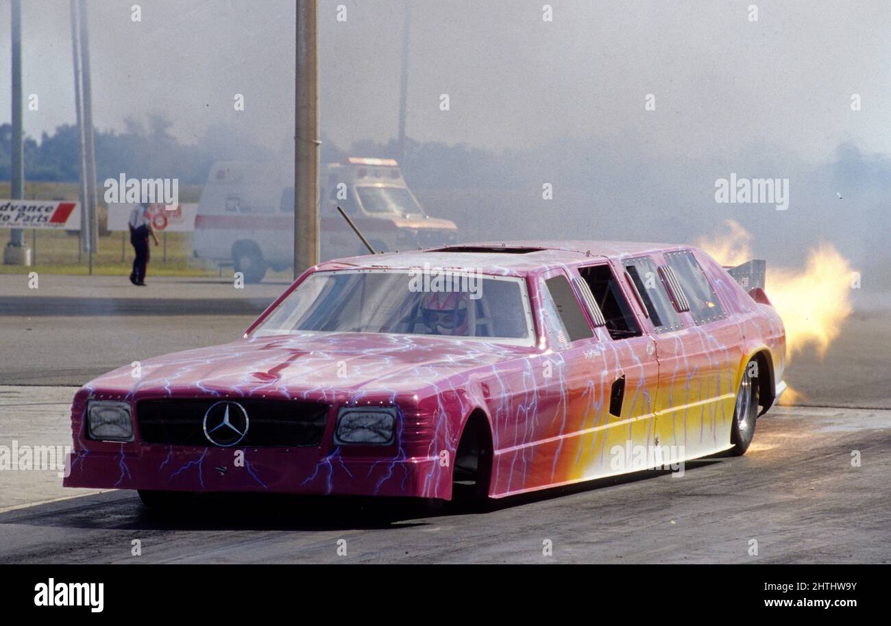 AMERICAN CAR CULTURE THE world's FASTEST MERCEDES LIMO Stock Photo - Alamy