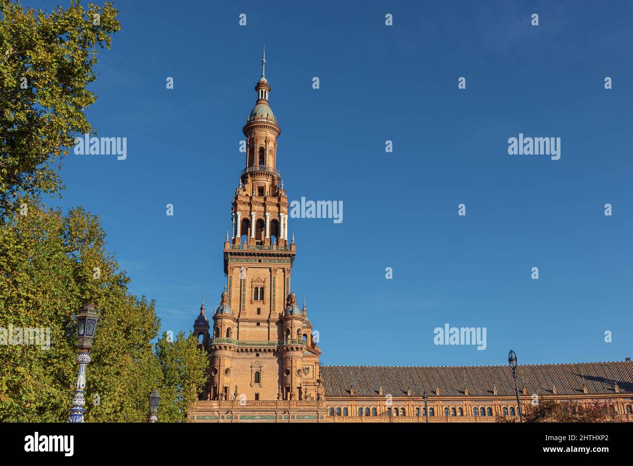 North gate surrounding building hi-res stock photography and images - Alamy