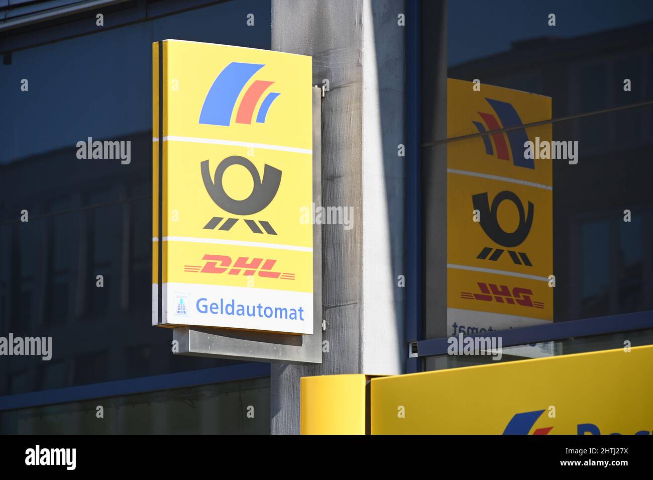 Logo postbank hi-res stock photography and images - Alamy