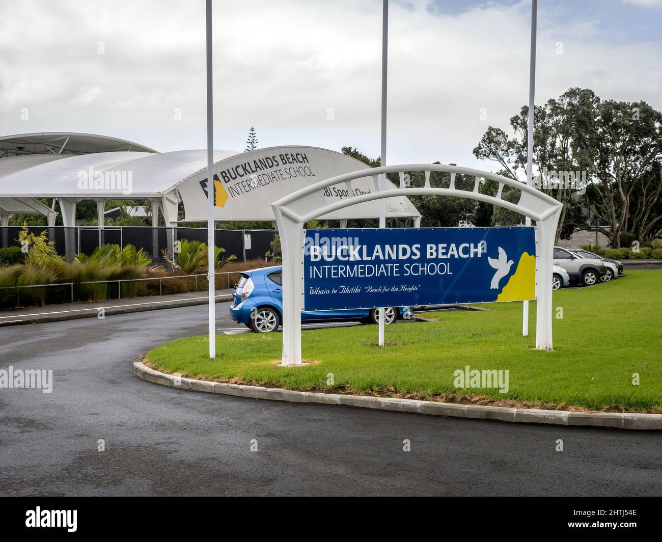View of BBI Bucklands Beach Intermediate School Stock Photo - Alamy
