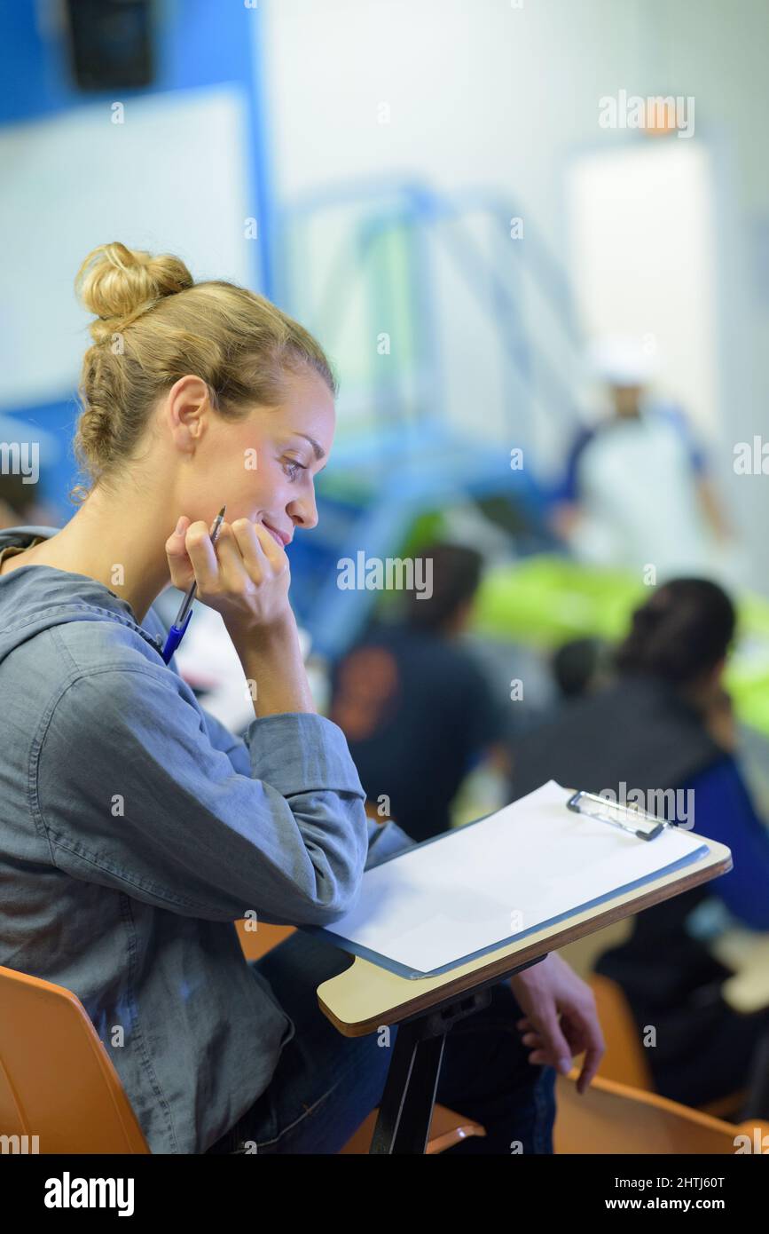 Auditorium seating auction hi-res stock photography and images - Alamy