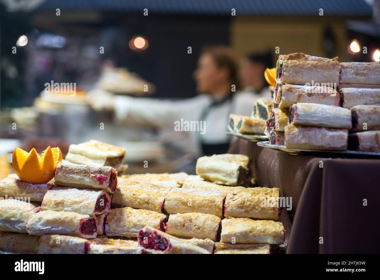 Hungarian Strudel (Rétes) in a street eatery Stock Photo - Alamy