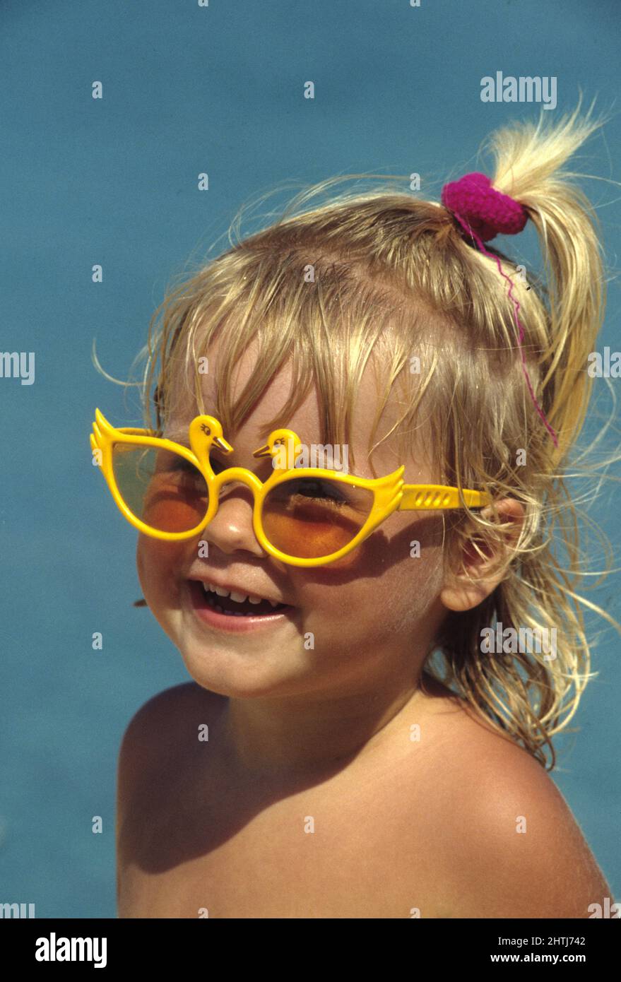 Fillette plage hi-res stock photography and images - Alamy