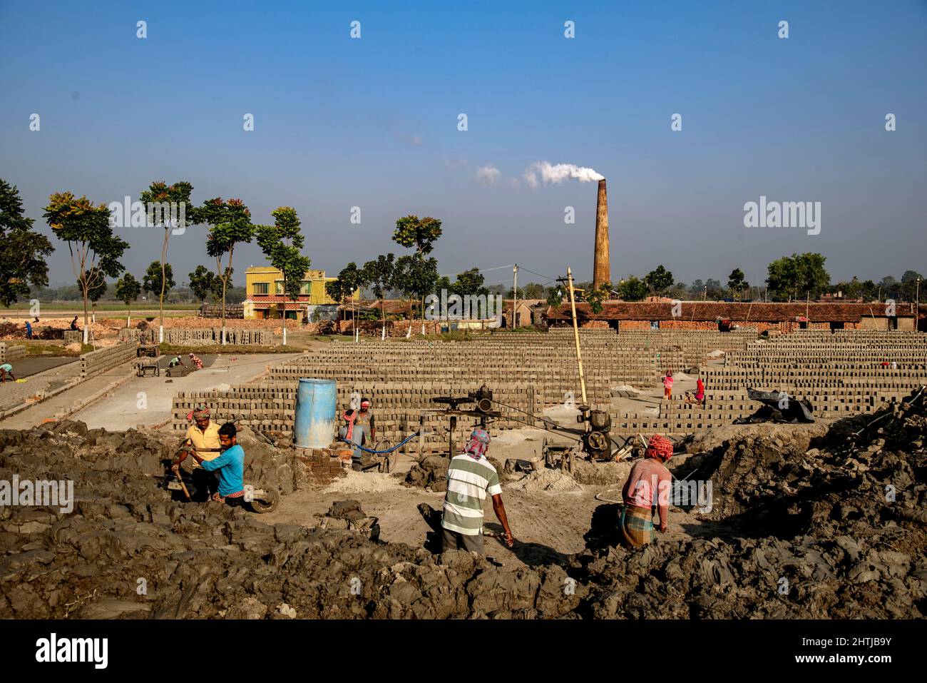 Brick making process hi-res stock photography and images - Alamy