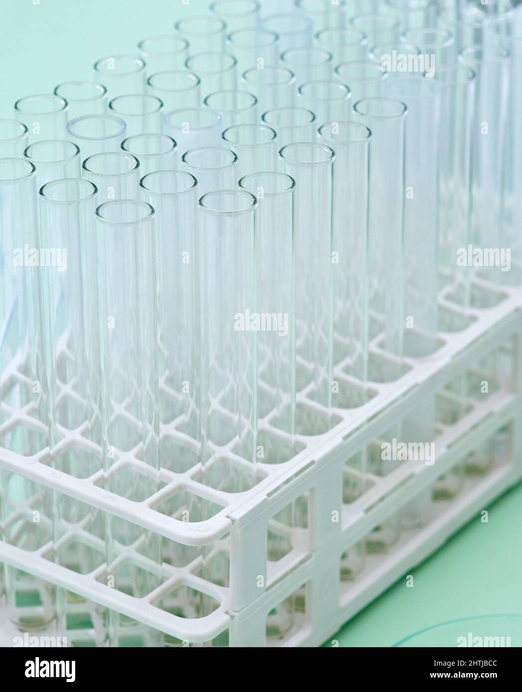 Lab trials hi-res stock photography and images - Alamy