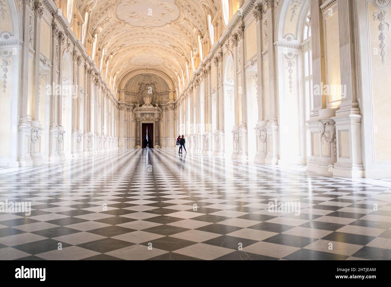 Large hotel ballroom hi-res stock photography and images - Alamy
