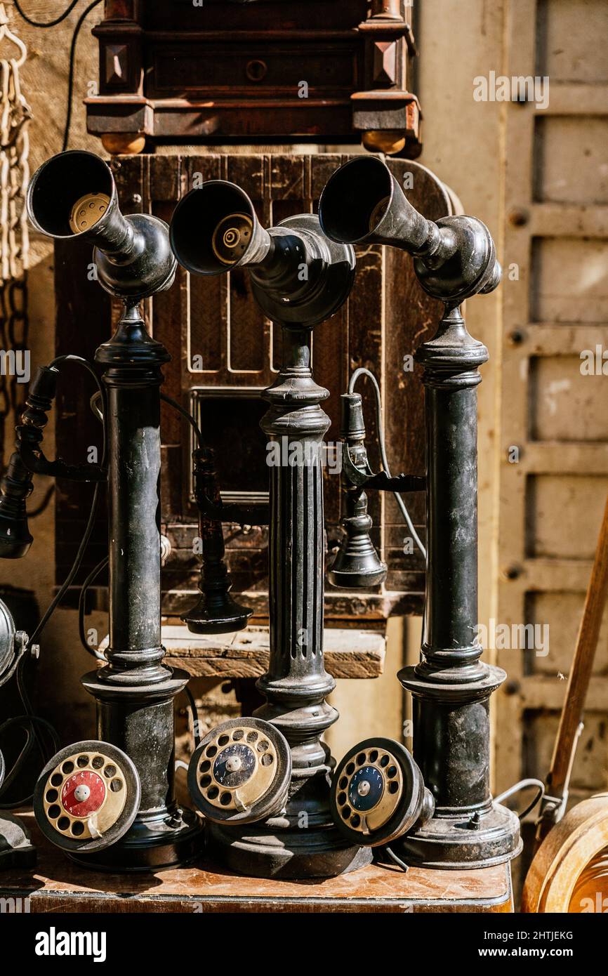 Old fashioned dial telephones hi-res stock photography and images - Alamy