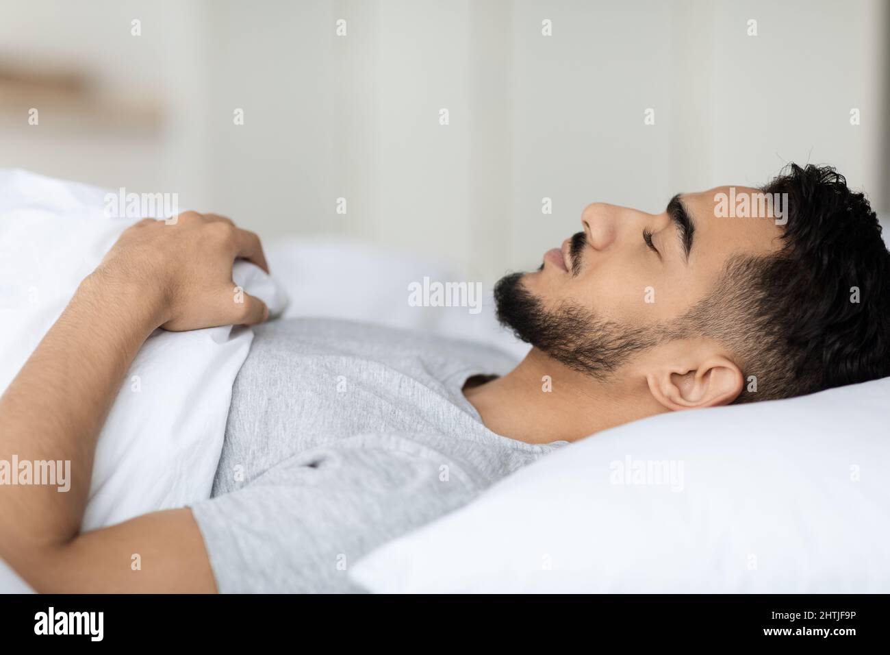 Person sleeping in bed side view hi-res stock photography and images ...