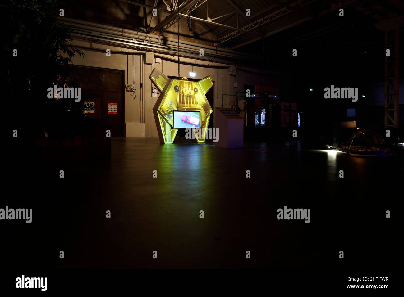 “Digital Mourning” Neïl Beloufa artist, The Pirelli Hangar Bicocca ...