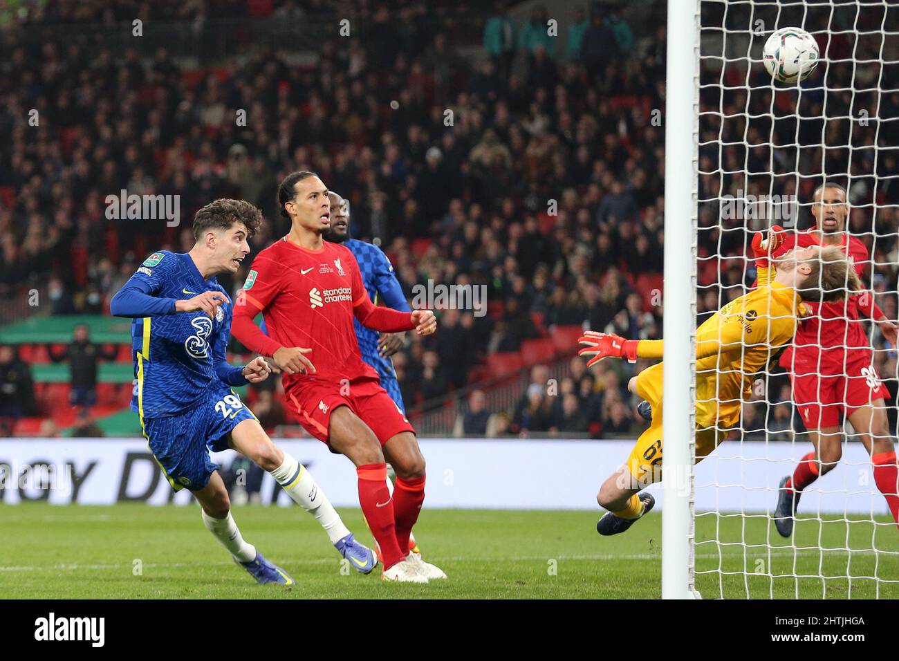 Kai havertz trophy hi-res stock photography and images - Alamy