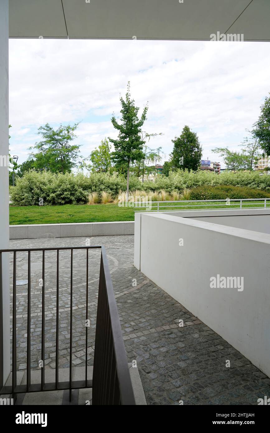 CityLife district, residential and commercial complex in the Portello ...