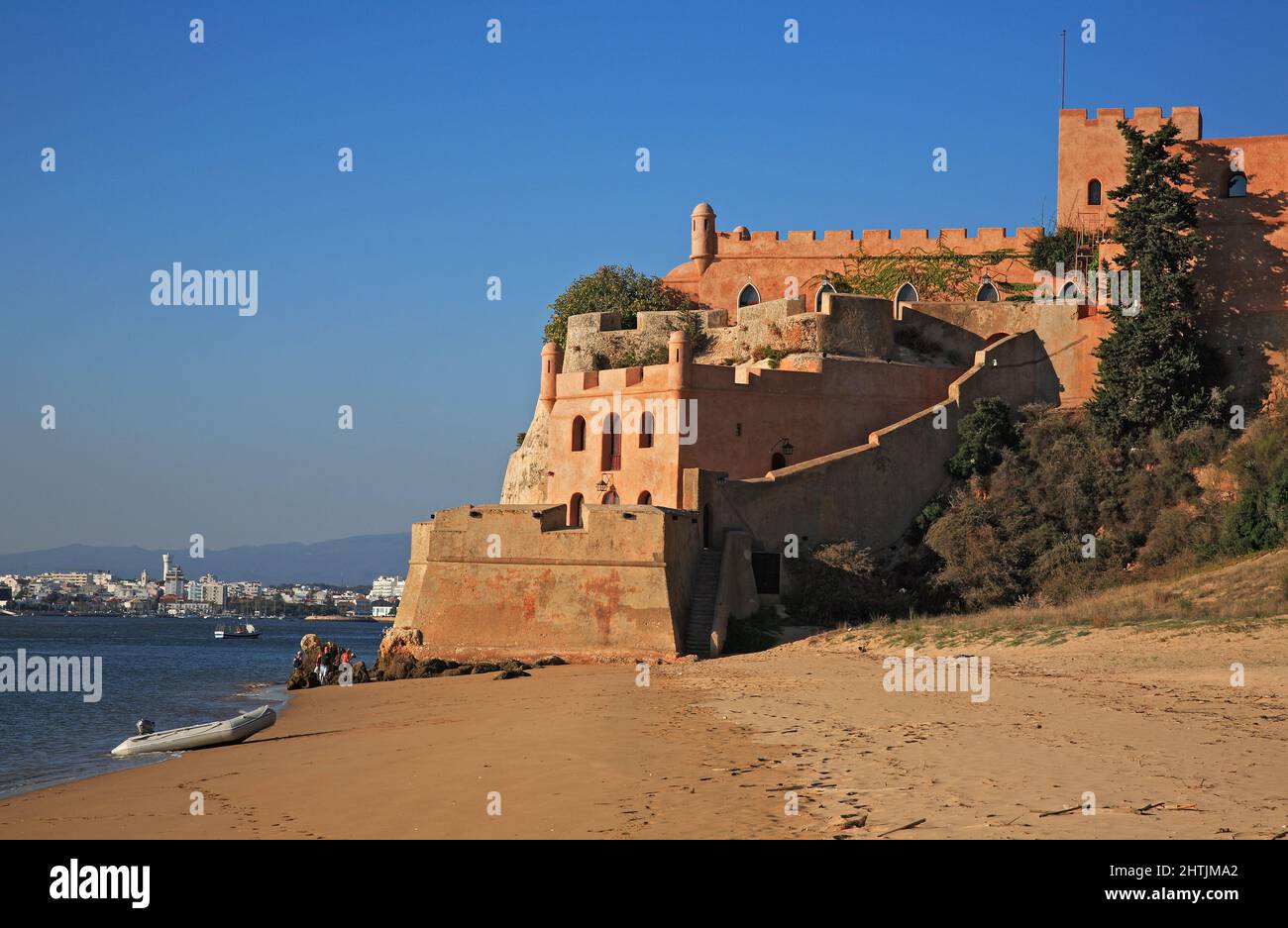 Burg Fortaleza de Sao Joao, Castelo de Sao Joao do Arade, in Ferragudo ...