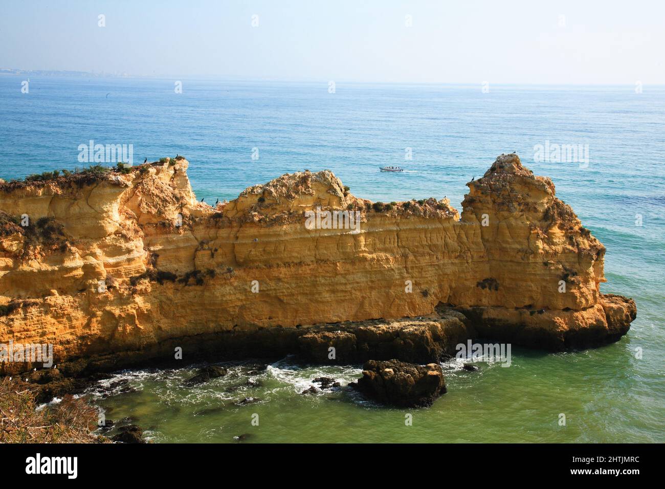 Praia do Pinhao, Lagos, Algarve, Portugal Stock Photo - Alamy