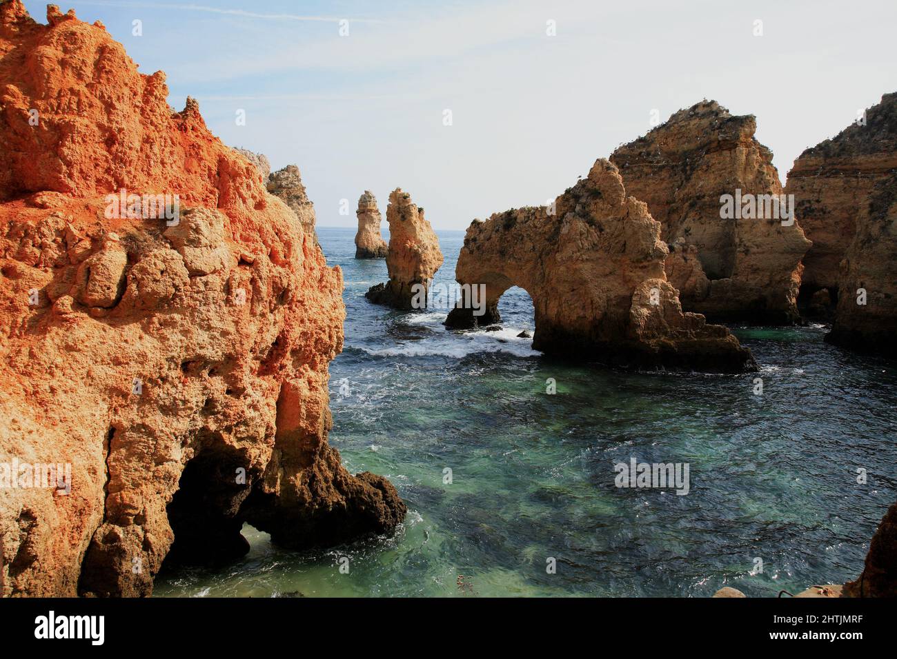 Praia do Pinhao, Lagos, Algarve, Portugal Stock Photo - Alamy