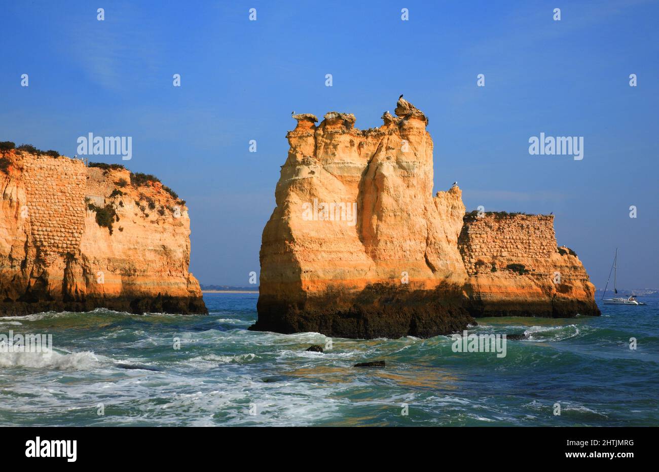 Praia do Pinhao, Lagos, Algarve, Portugal Stock Photo - Alamy