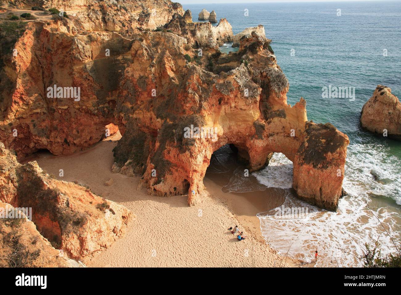 Praia do Pinhao, Lagos, Algarve, Portugal Stock Photo - Alamy
