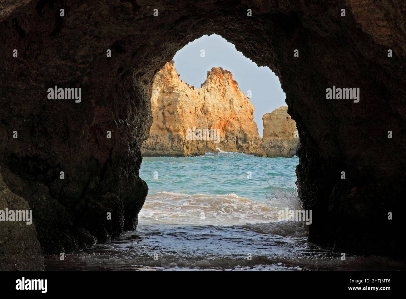 Praia do Pinhao, Lagos, Algarve, Portugal Stock Photo - Alamy