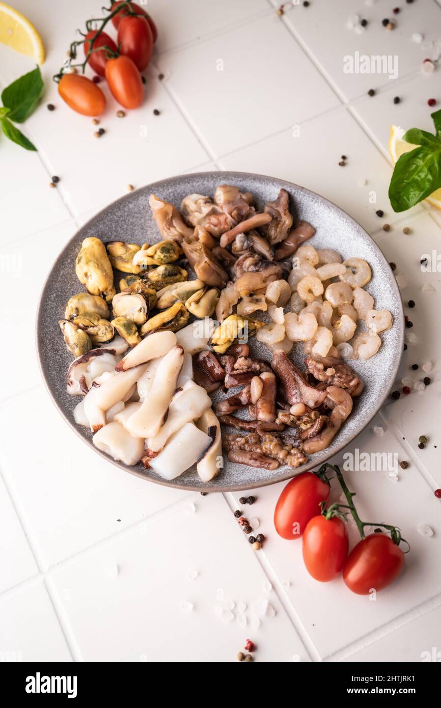 Squid cocktail hi-res stock photography and images - Alamy