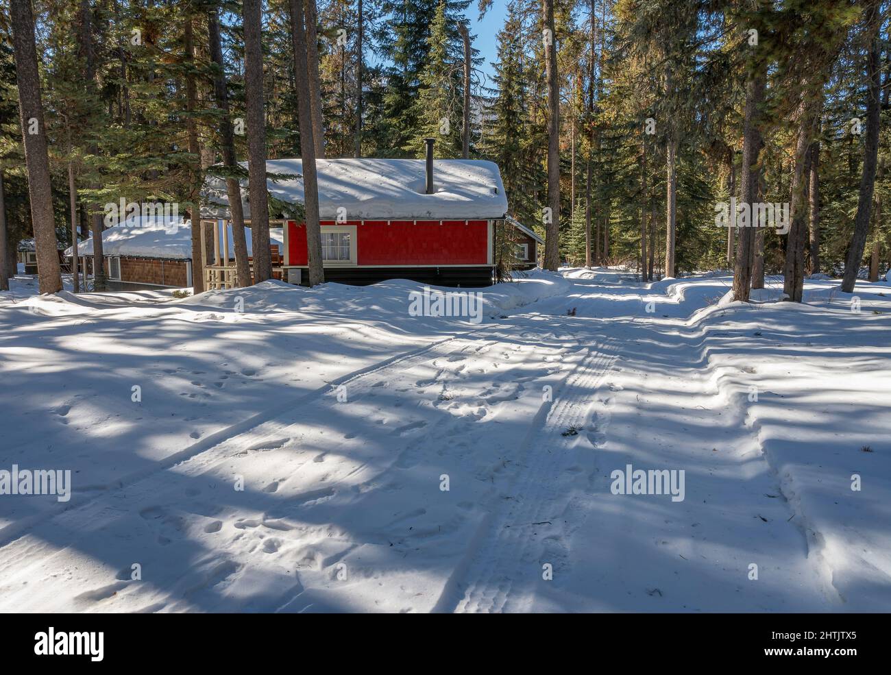 Winter cabins at Johnston Canyon in Banff National Park, Alberta ...