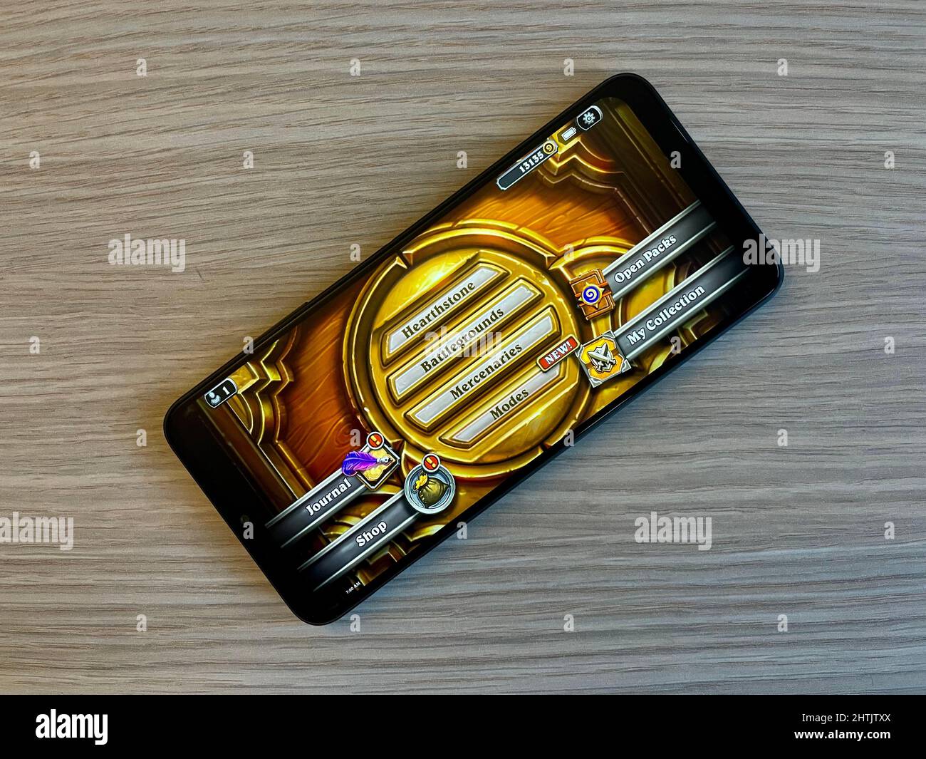 Hearthstone cards hi-res stock photography and images - Alamy