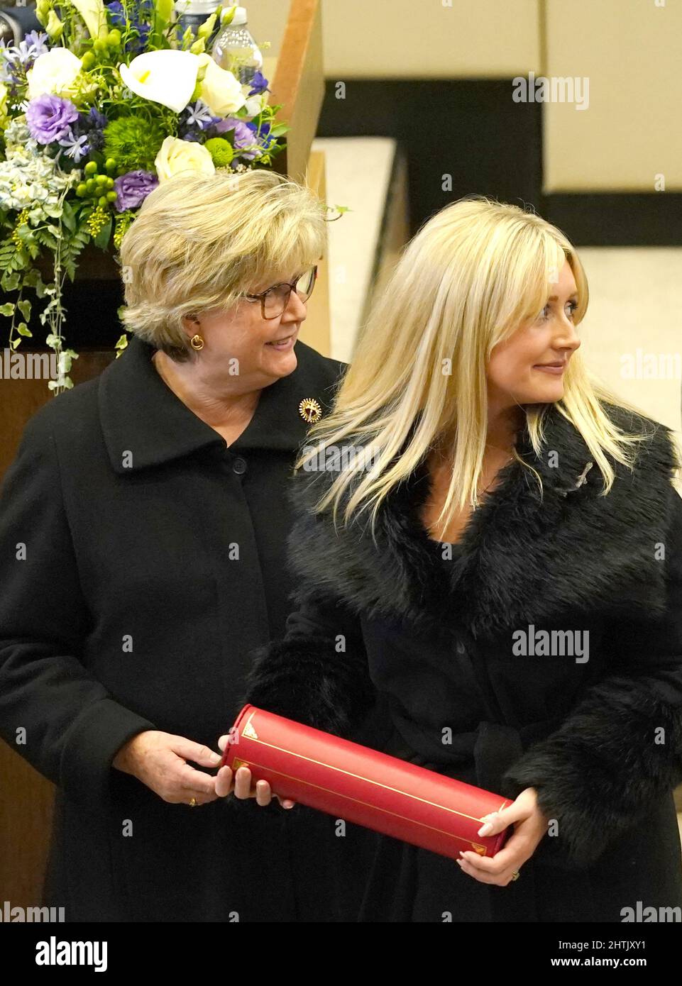 Lady Julia Amess (left) passes the freedom of the City of Southend ...
