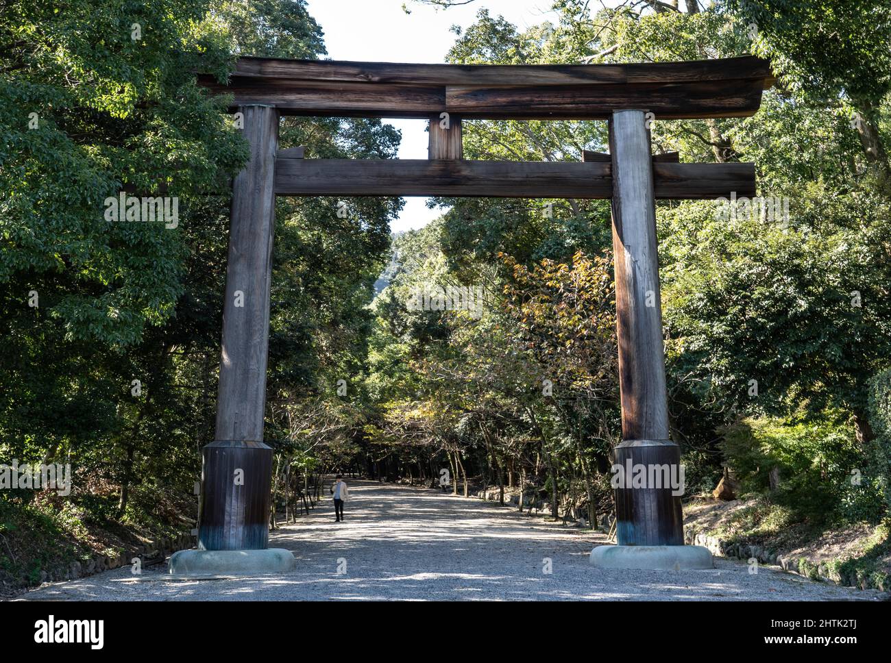 Traditional Japanese gate called Torii Stock Photo - Alamy