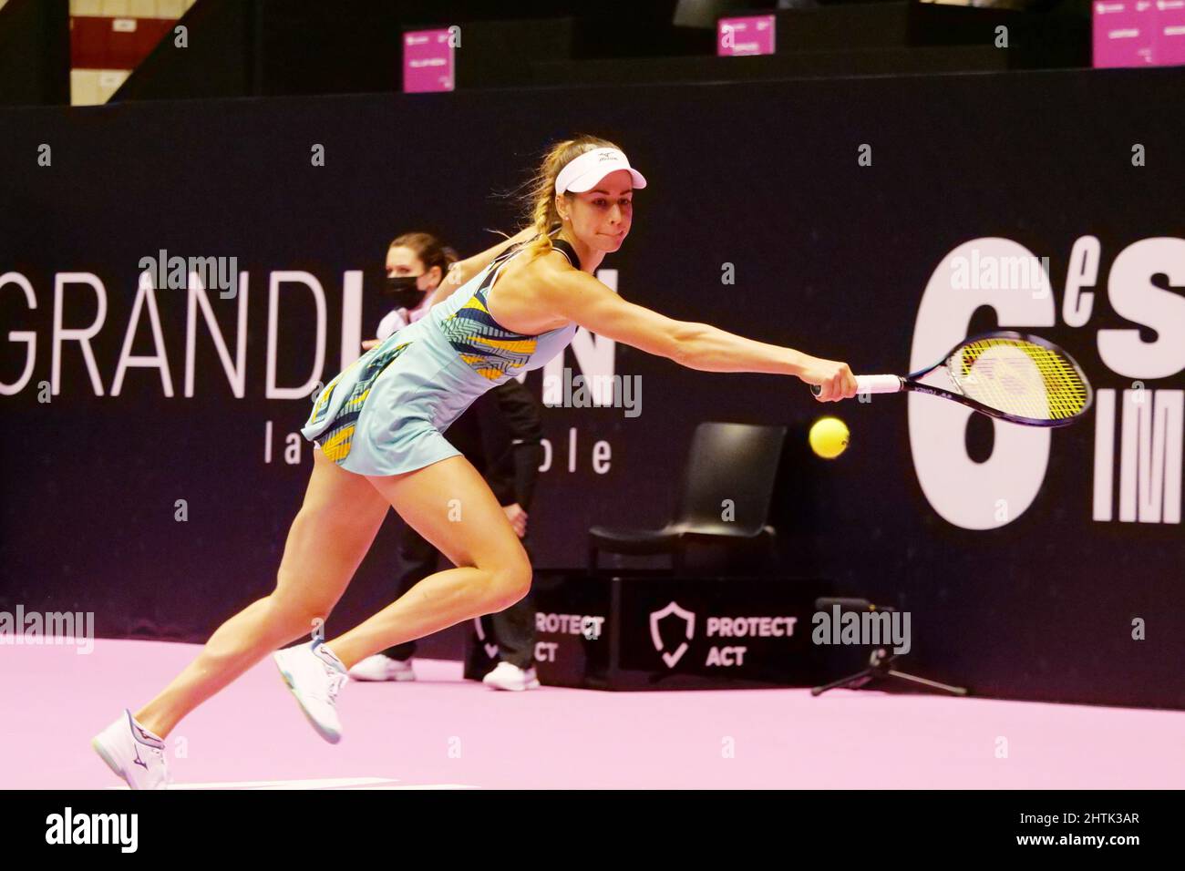 Anna Bondar Tennis High Resolution Stock Photography and Images - Alamy