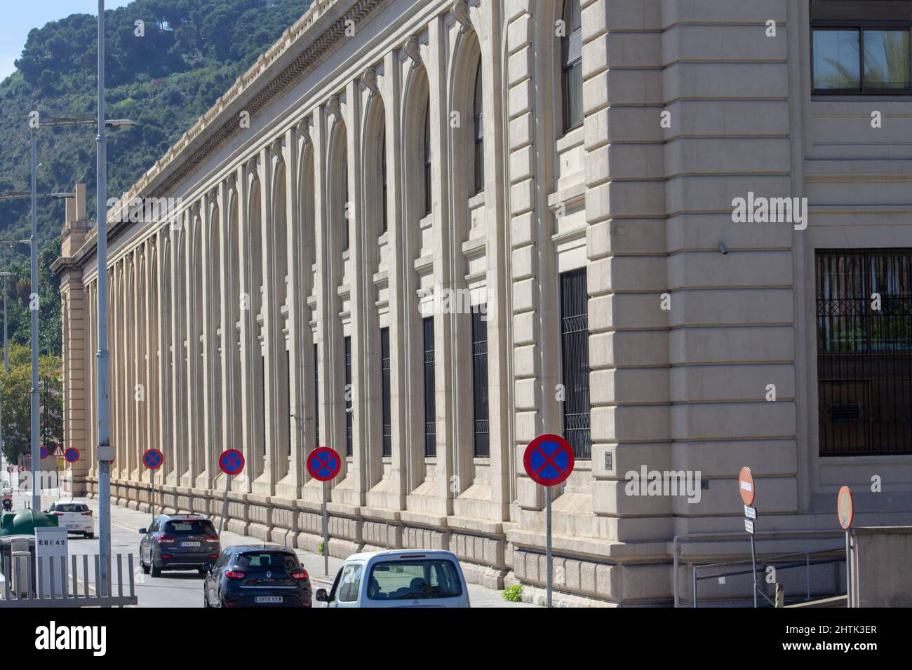 BARCELONA, SPAIN - OCTOBER 4, 2019 Port Vell building Stock Photo - Alamy